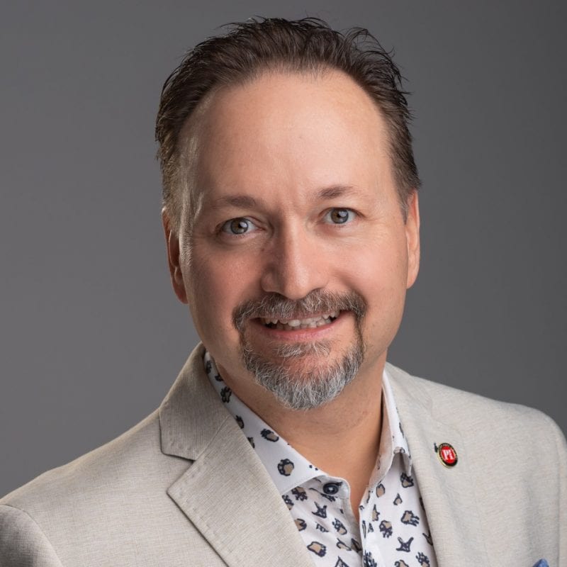 Le Canadien Martin Foster remporte le prix international Recrue PI de l ...